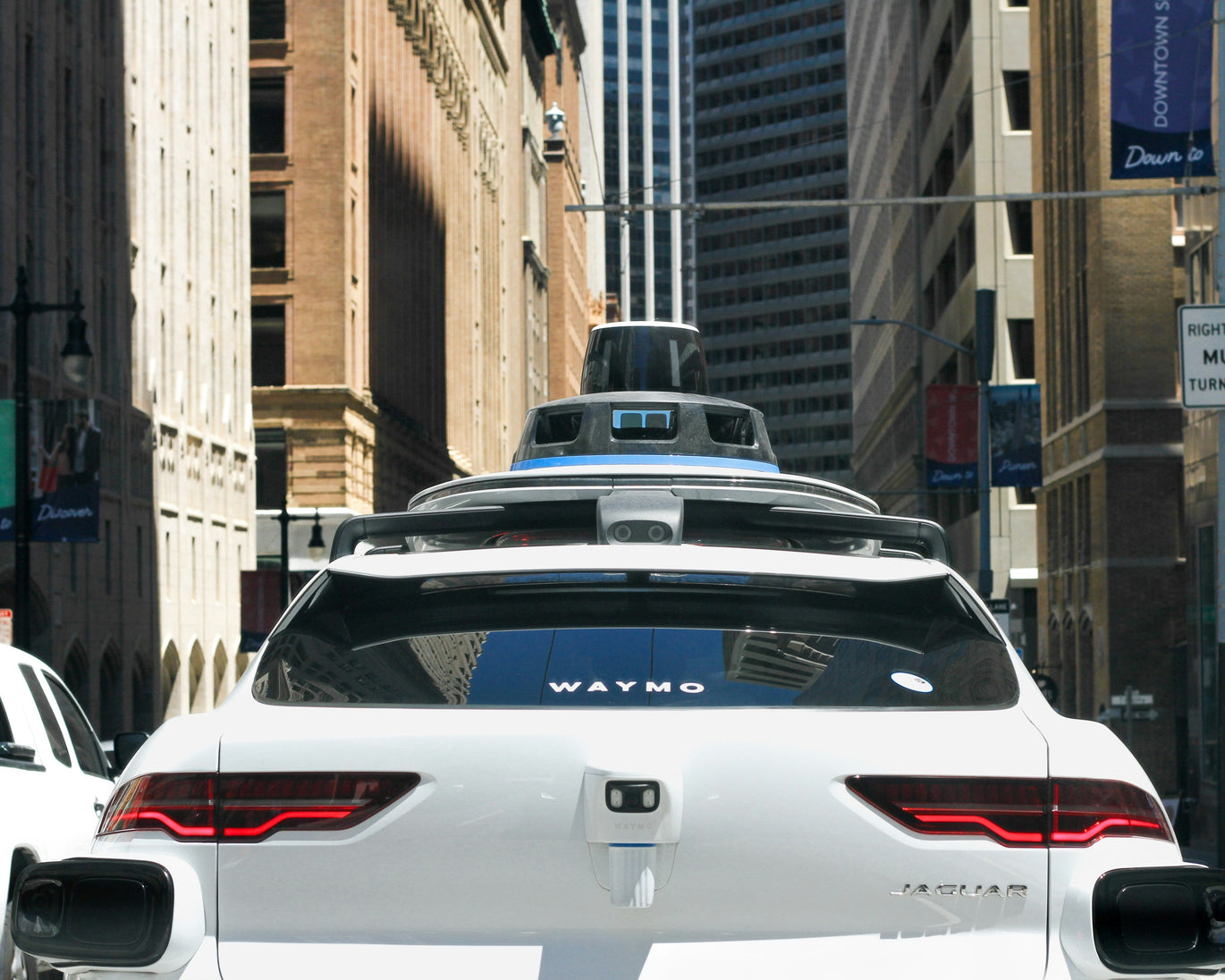 Waymo Brings Self-Driving Taxis to Dallas Streets – A2Z EV